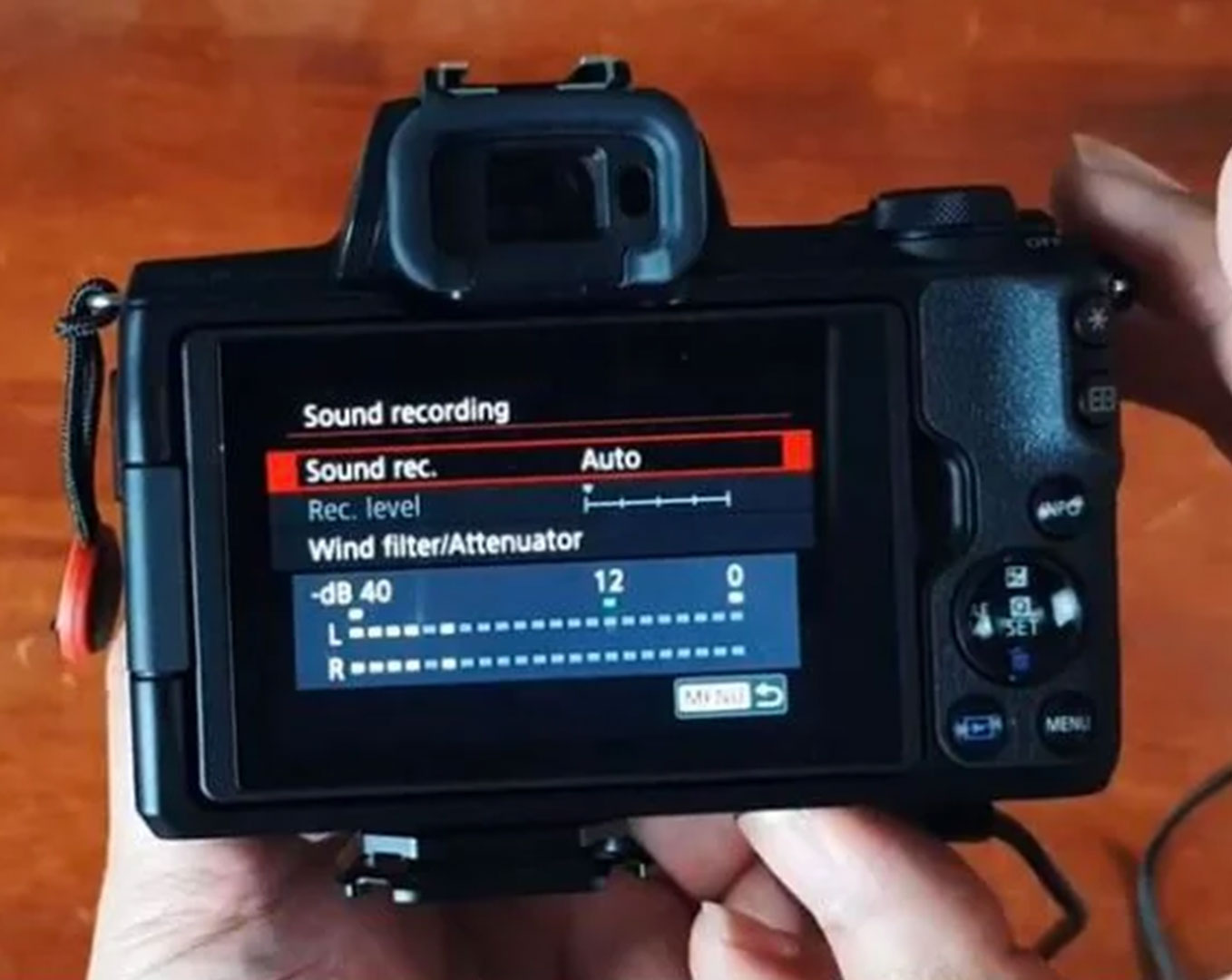 اصول تنظیم سطح یا لول صدا روی دوربین - رایکادمی | موسسه آموزشی تولید محتوا